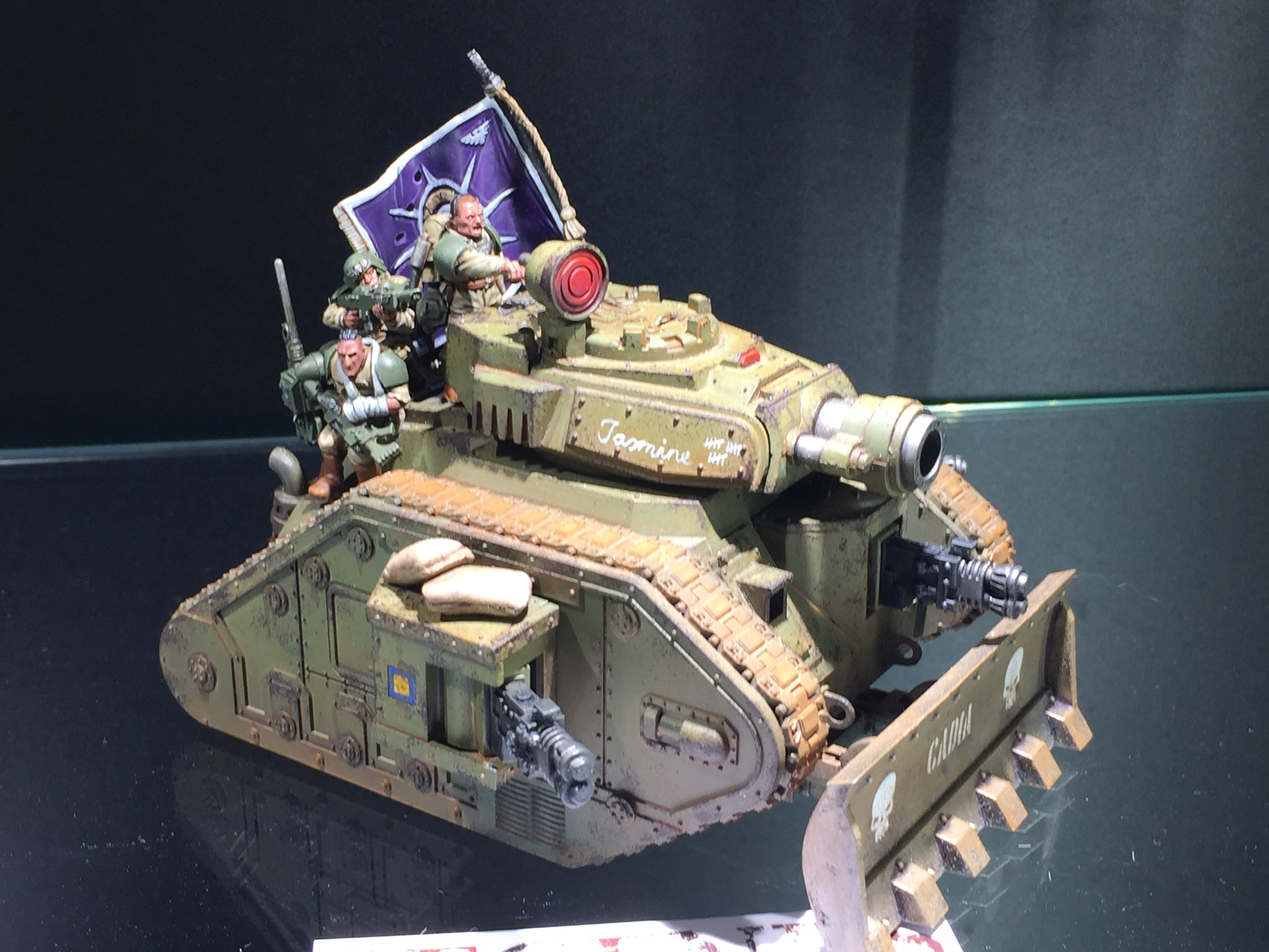 Warhammer 40k Guard Armoured Regiment – OnTableTop – Home of Beasts of War