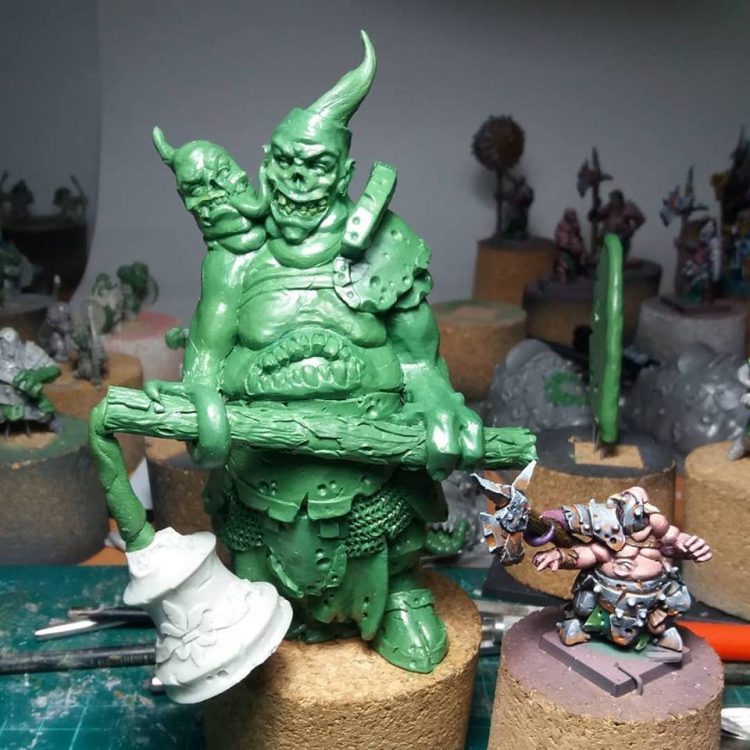 MOMMiniaturas Give Life To A Massive Chaos Giant – OnTableTop – Home of ...