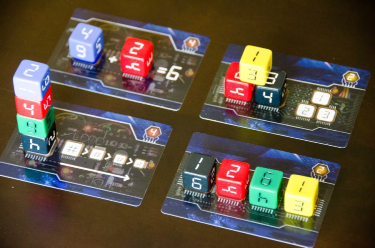 10 Mins To Roll Dice & Neutralise 20+ Bombs In Fuse: Countdown! – OnTableTop – Home of Beasts of War