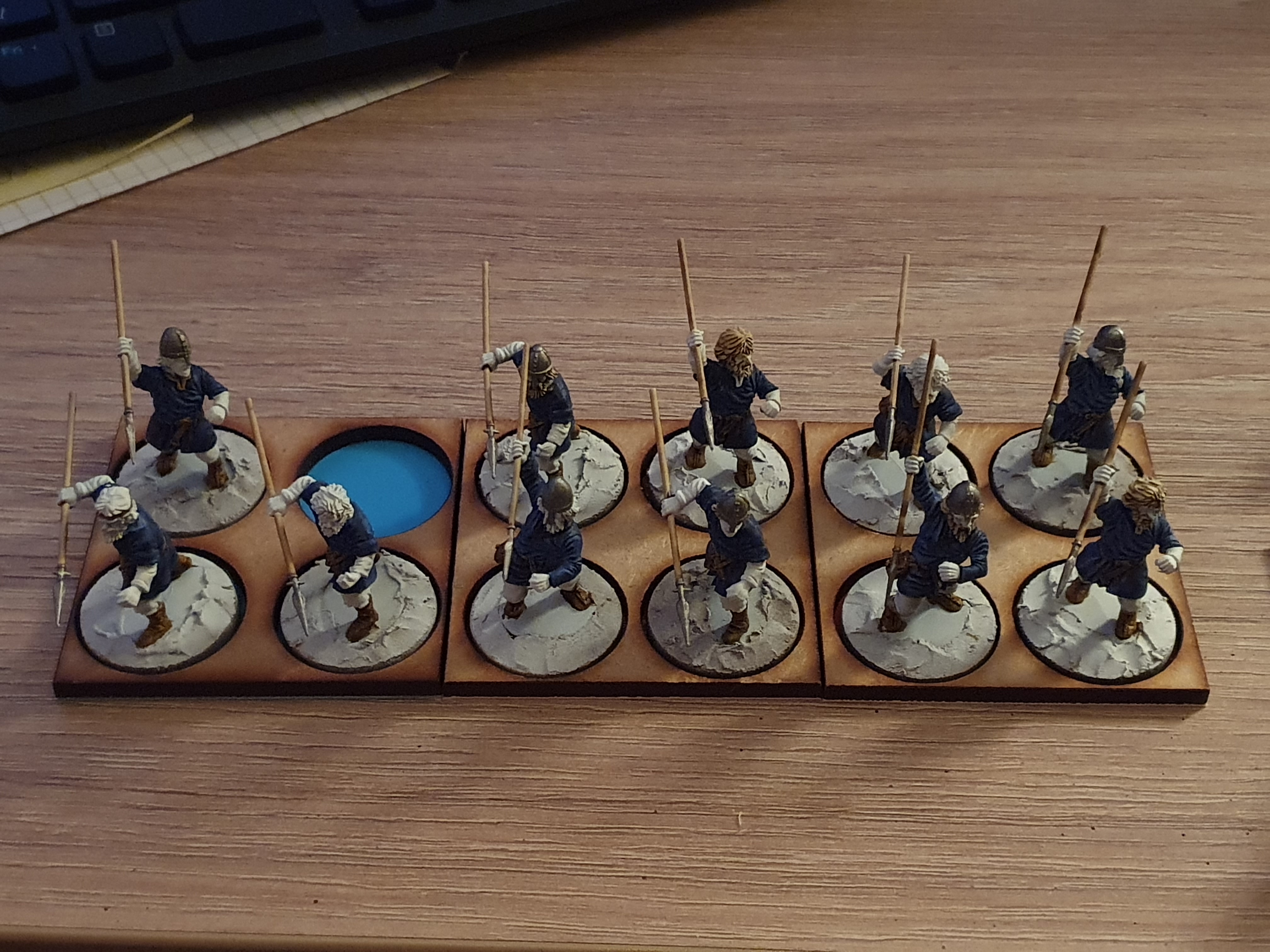 The Hird & Archers – base colours – OnTableTop – Home of Beasts of War