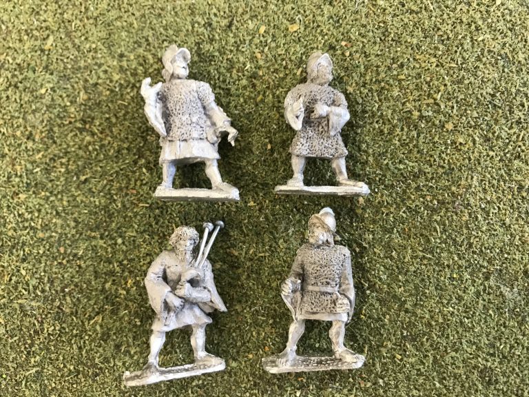 Tiger Miniatures Bolster 28mm Tudor-era Irish Collection – OnTableTop ...