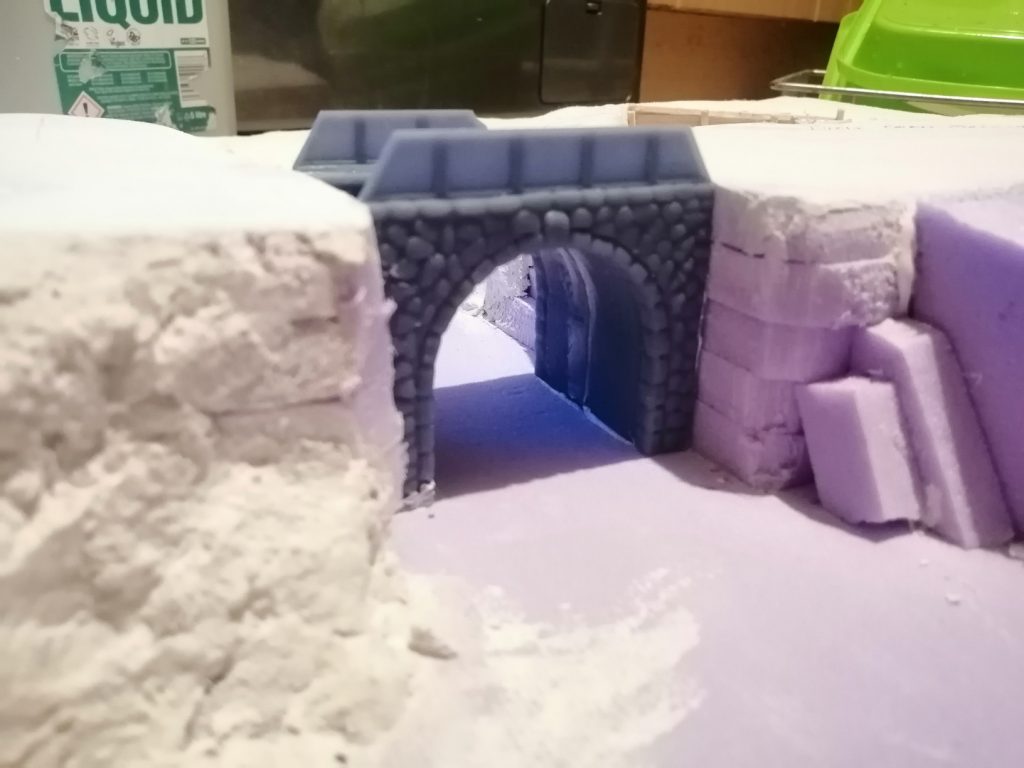 Community Spotlight: Arty Mechs, The Elephant In The Room ...