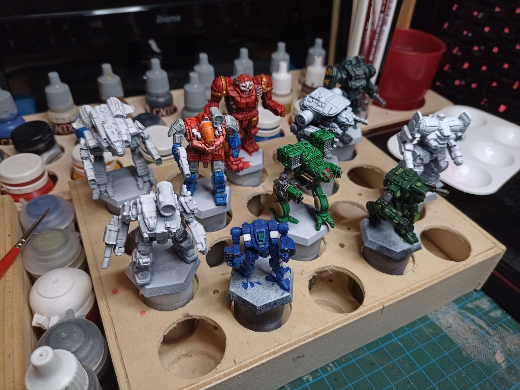 Community Spotlight: Bulk BattleTech, Discworld Witches & Blanchitsu ...