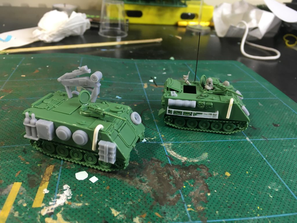 Community Spotlight: Tiny Tanks, Creeping Dead, And Massive Mechs ...