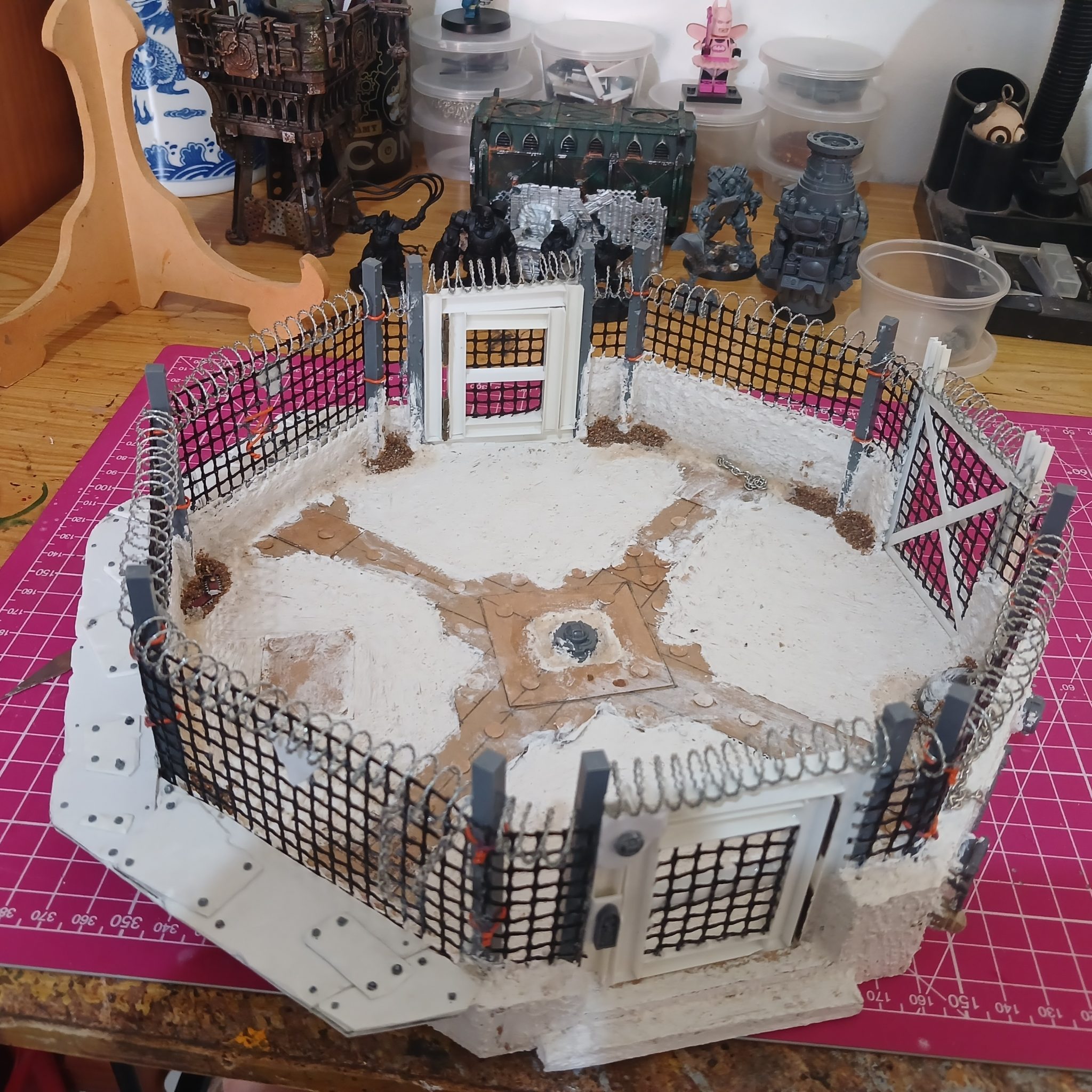 Community Spotlight: Damn, Dirty Apes, Fighting Pits & Tinkering With ...