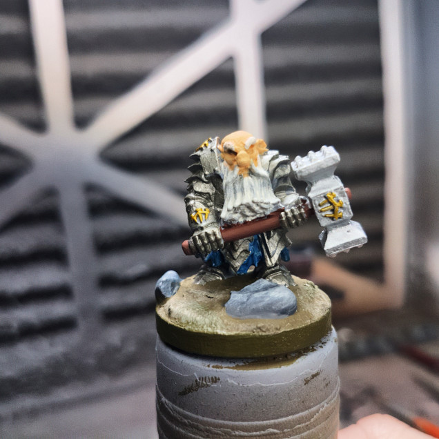 Tossing a dwarf in here…. – OnTableTop – Home of Beasts of War