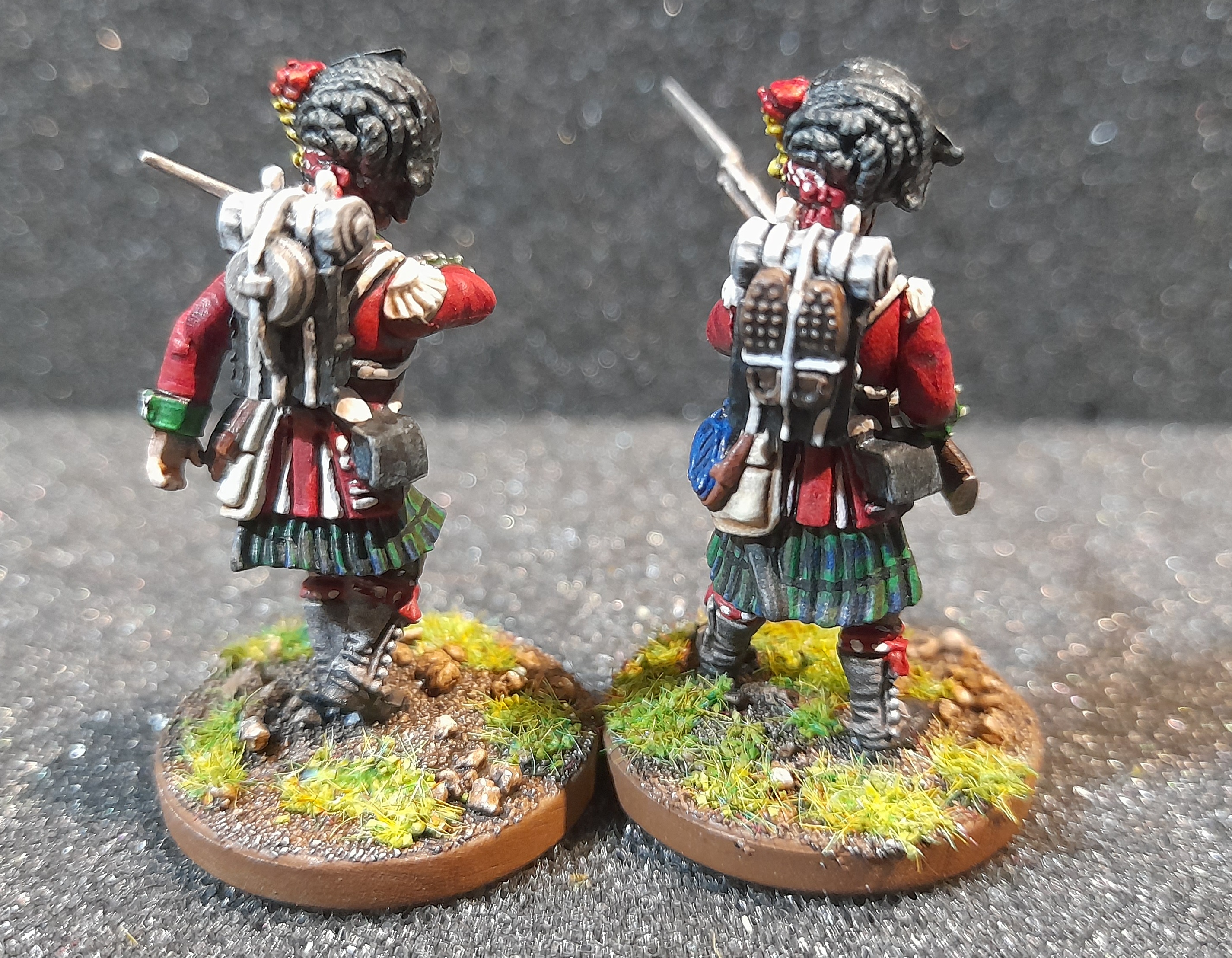 Highlanders, and Highlander zombie – OnTableTop – Home of Beasts of War
