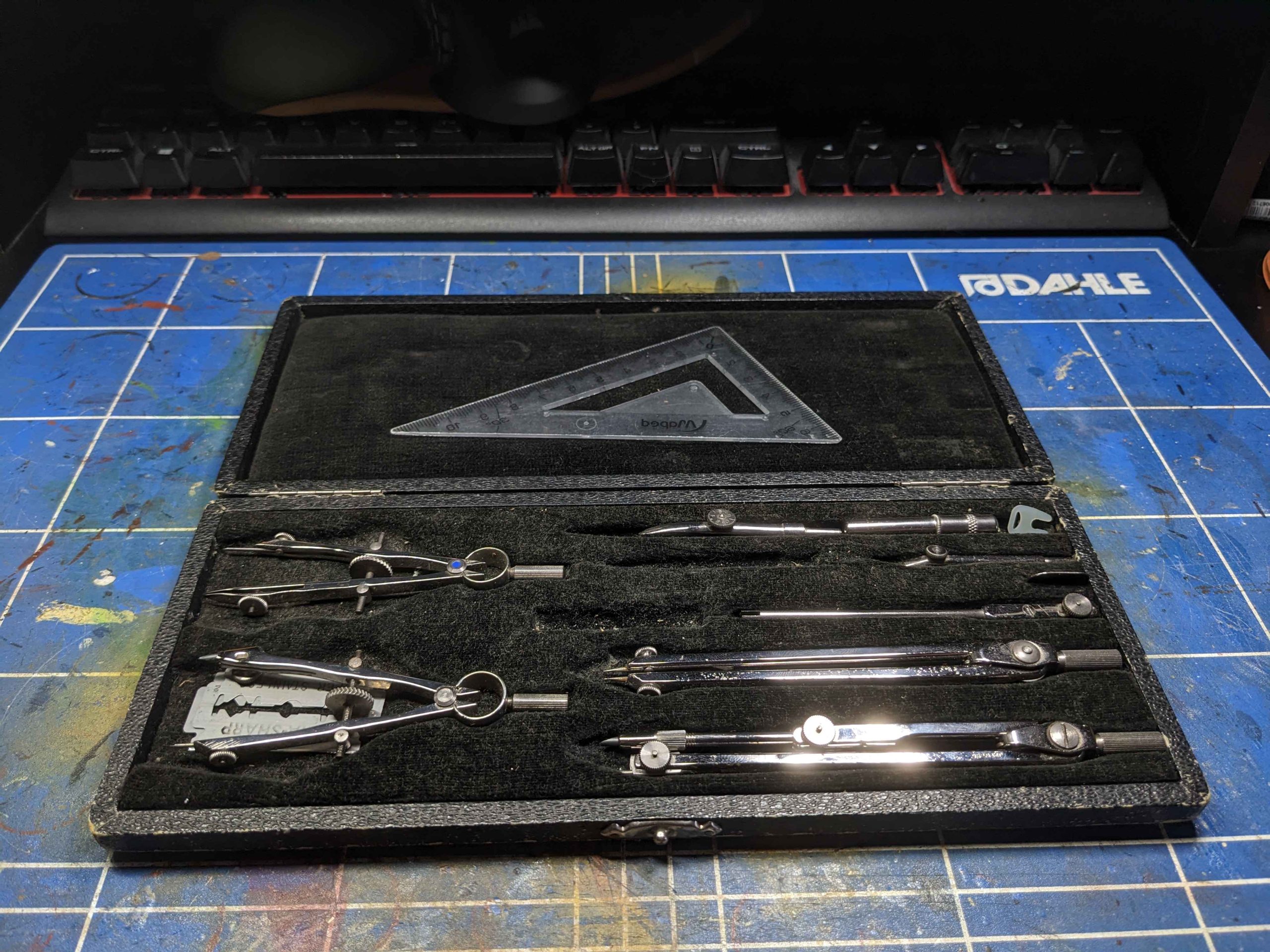 Part seven – Monday’s child hates circles – OnTableTop – Home of Beasts ...